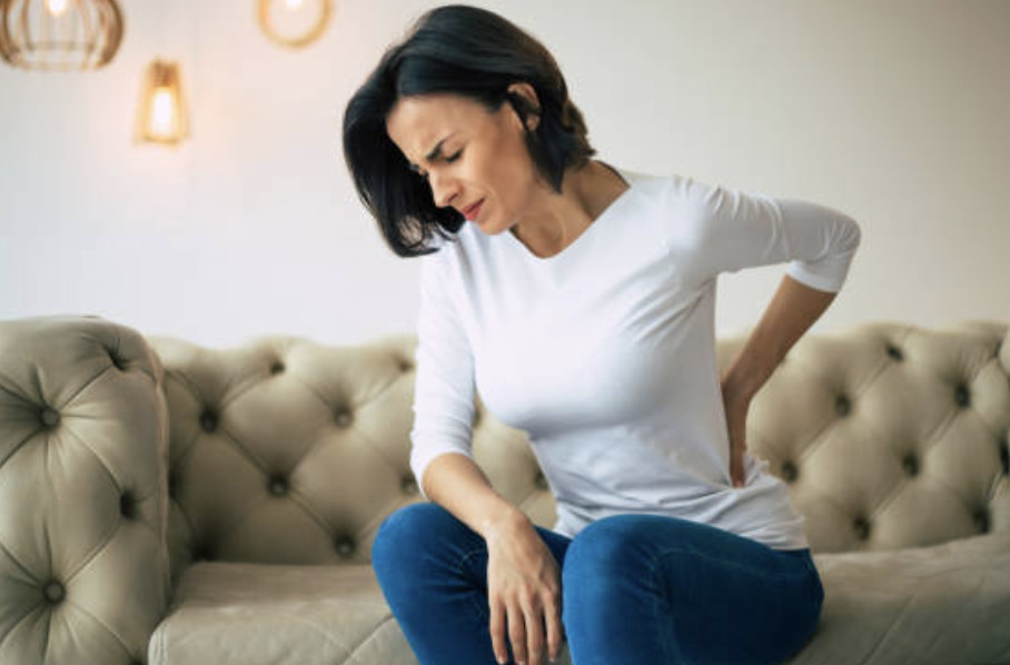 Reasons Why Self-Cracking Your Back Isn't Recommended | Domier Chiropractic